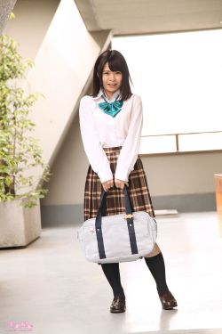 [Cosdoki] Yurina Aizawa 相澤ゆりな aizawayurina_pic_seifuku1 – COSER在线