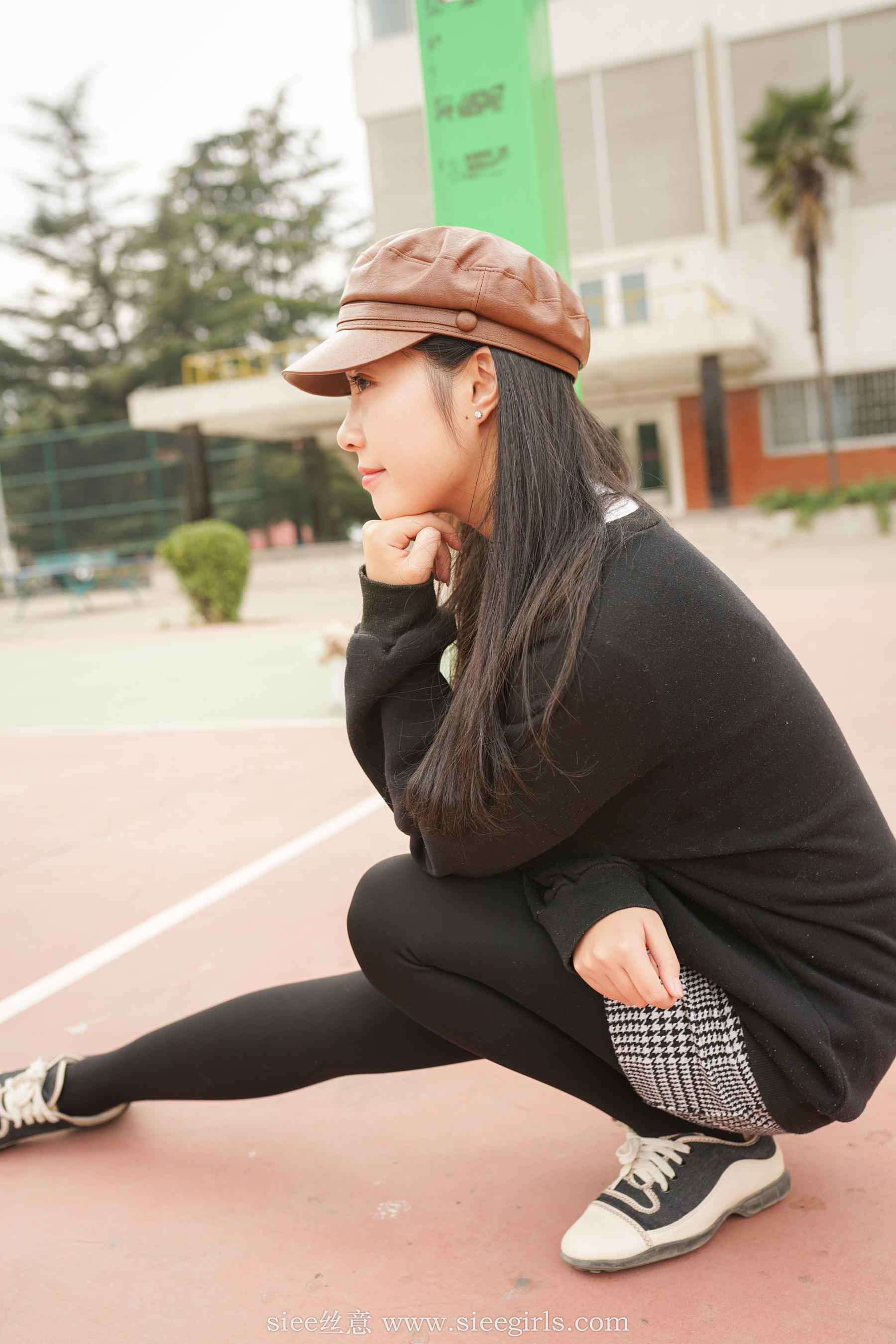 [丝意SIEE] No.403 熊熊 新的一年学姐陪你 – COSER在线