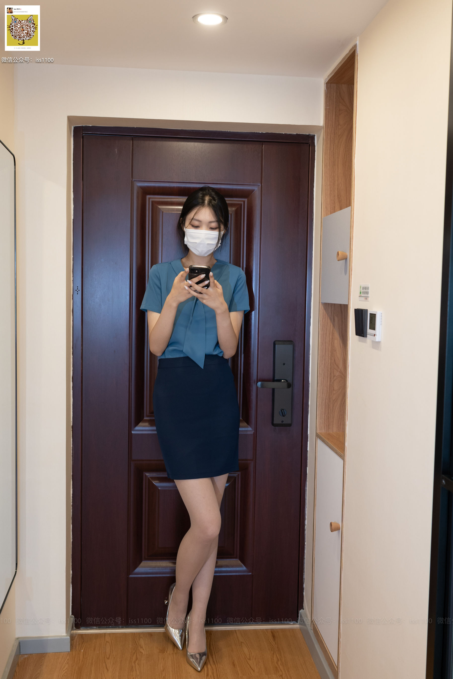 [ISS尤好物系列] 美晗 蓝正装 – COSER在线