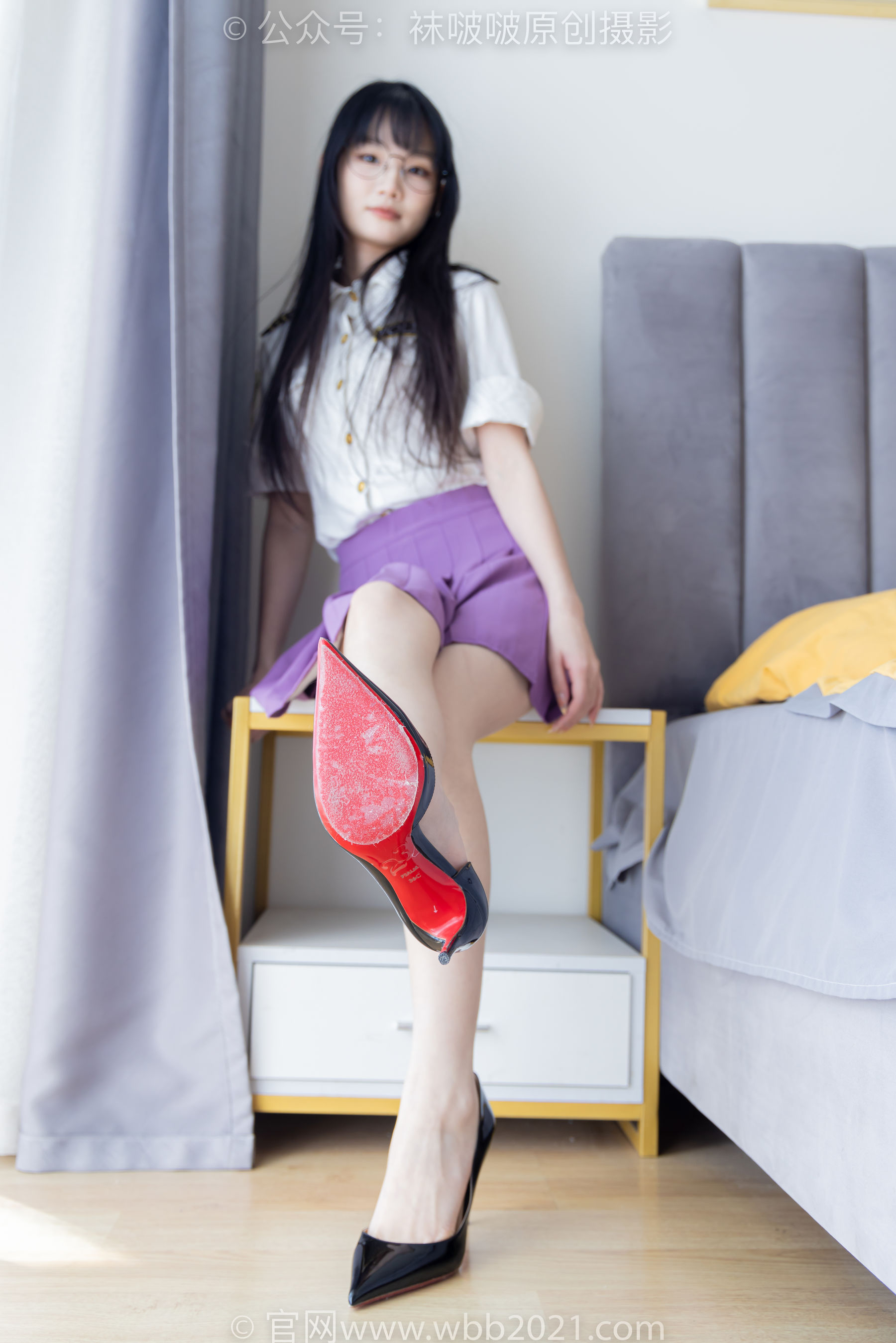 BoBoSocks袜啵啵 No.538 甜甜圈 - 高跟鞋、水晶袜、裸足 – COSER在线